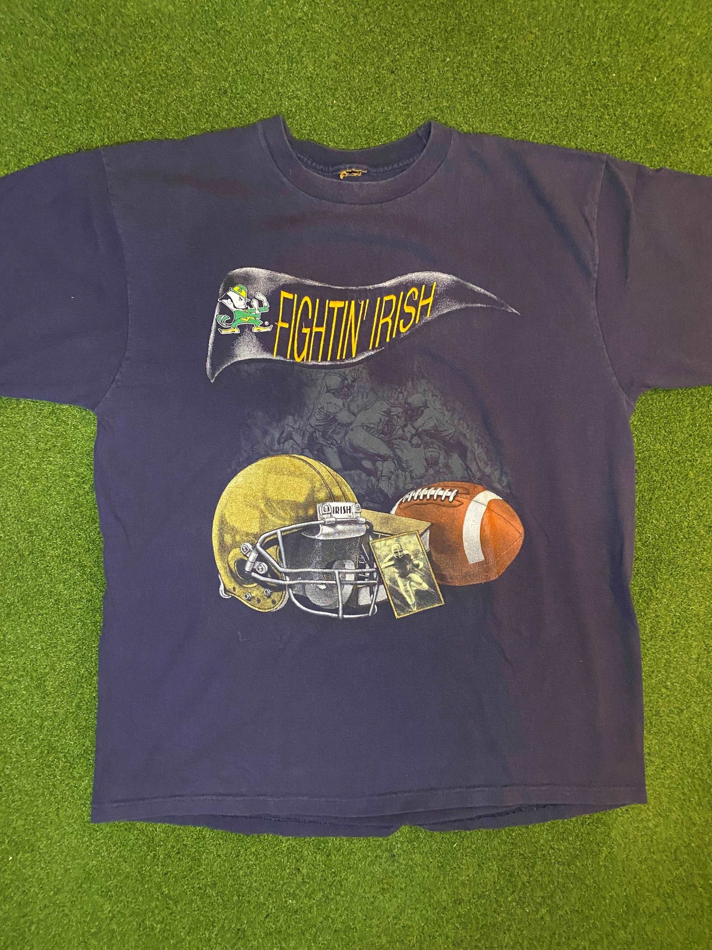 90s Notre Dame Fighting Irish - Vintage College Football Tee Shirt (XL ...
