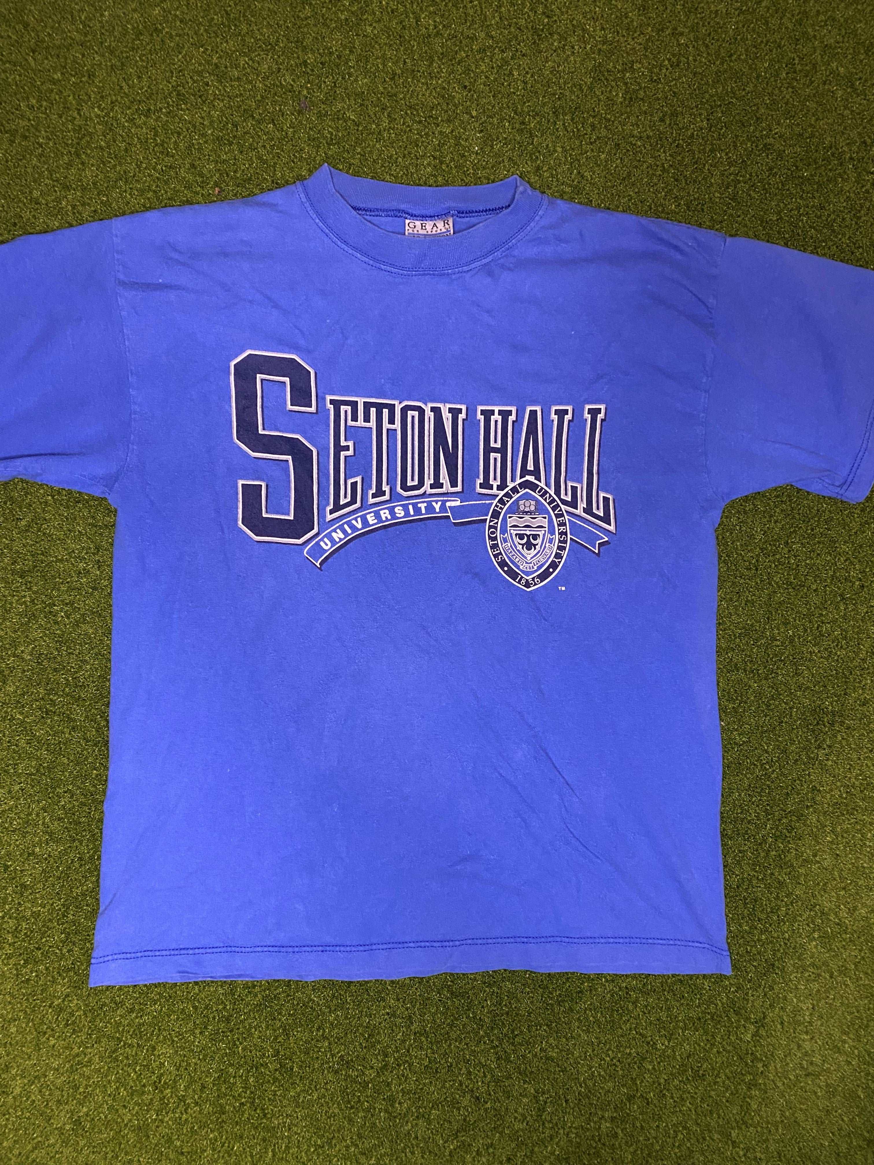 90s Seton Hall Pirates - Vintage College Tee Shirt (Medium) – Gametime ...